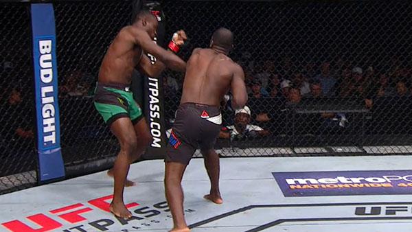 UFC Fight Night 94 - Uriah Hall contre Derek Brunson - UFC Fans